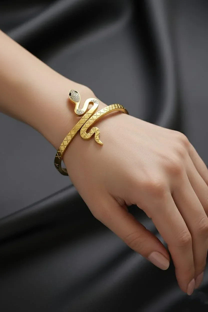 Elegant Crystal-Encrusted Snake Bracelet – MARHABA