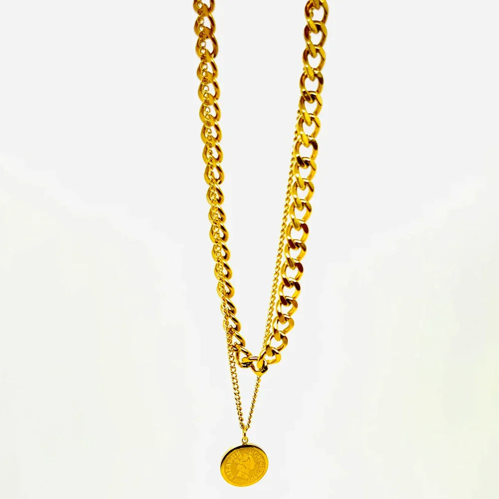 Wide Chain with gold coin – MARHABA